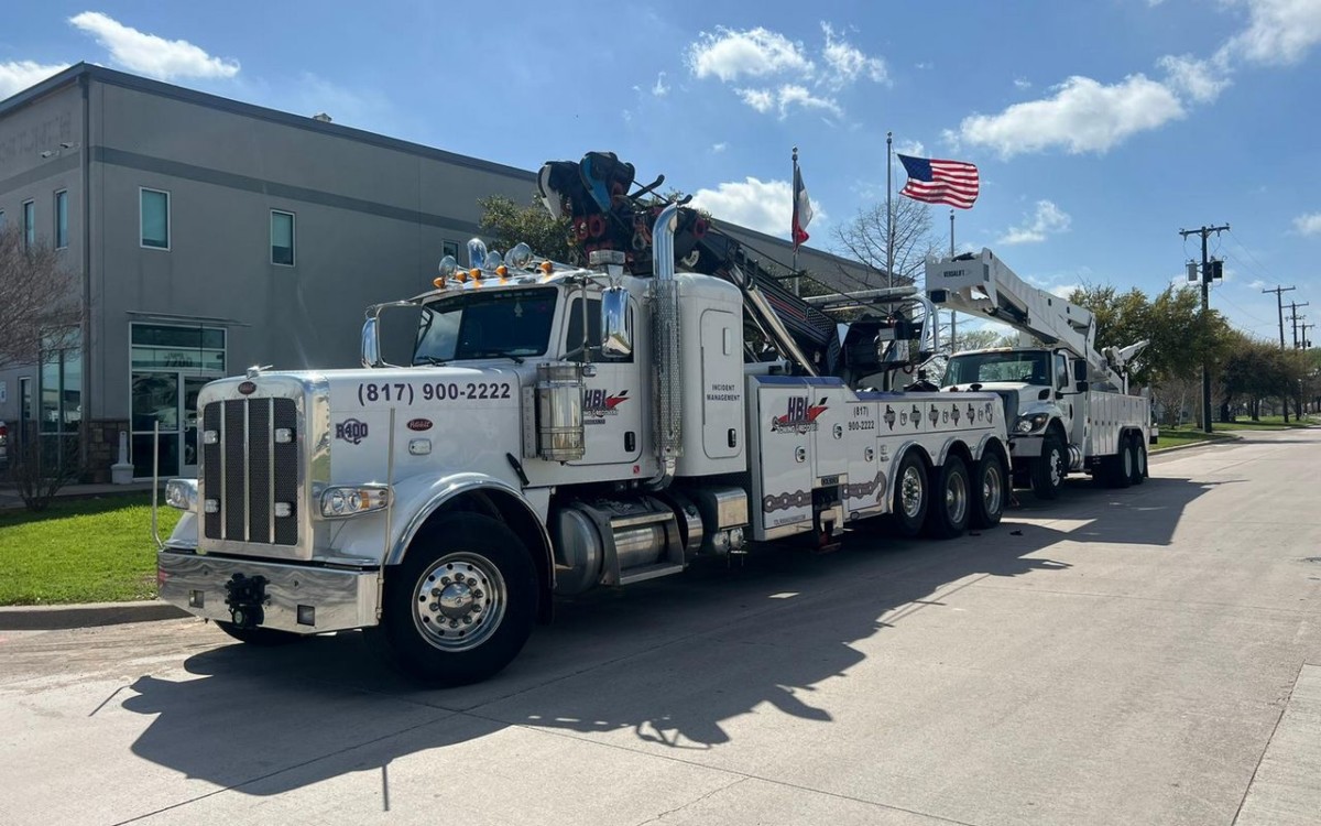 Heavy-Duty Towing in Dallas TX | HBL Towing & Recovery